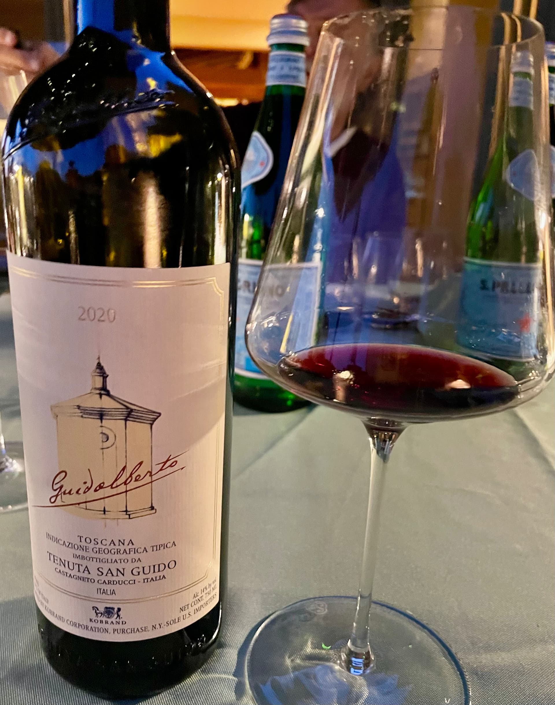A blind tasting of 13 Super Tuscans including 2013 Fontodi Flaccianello ...