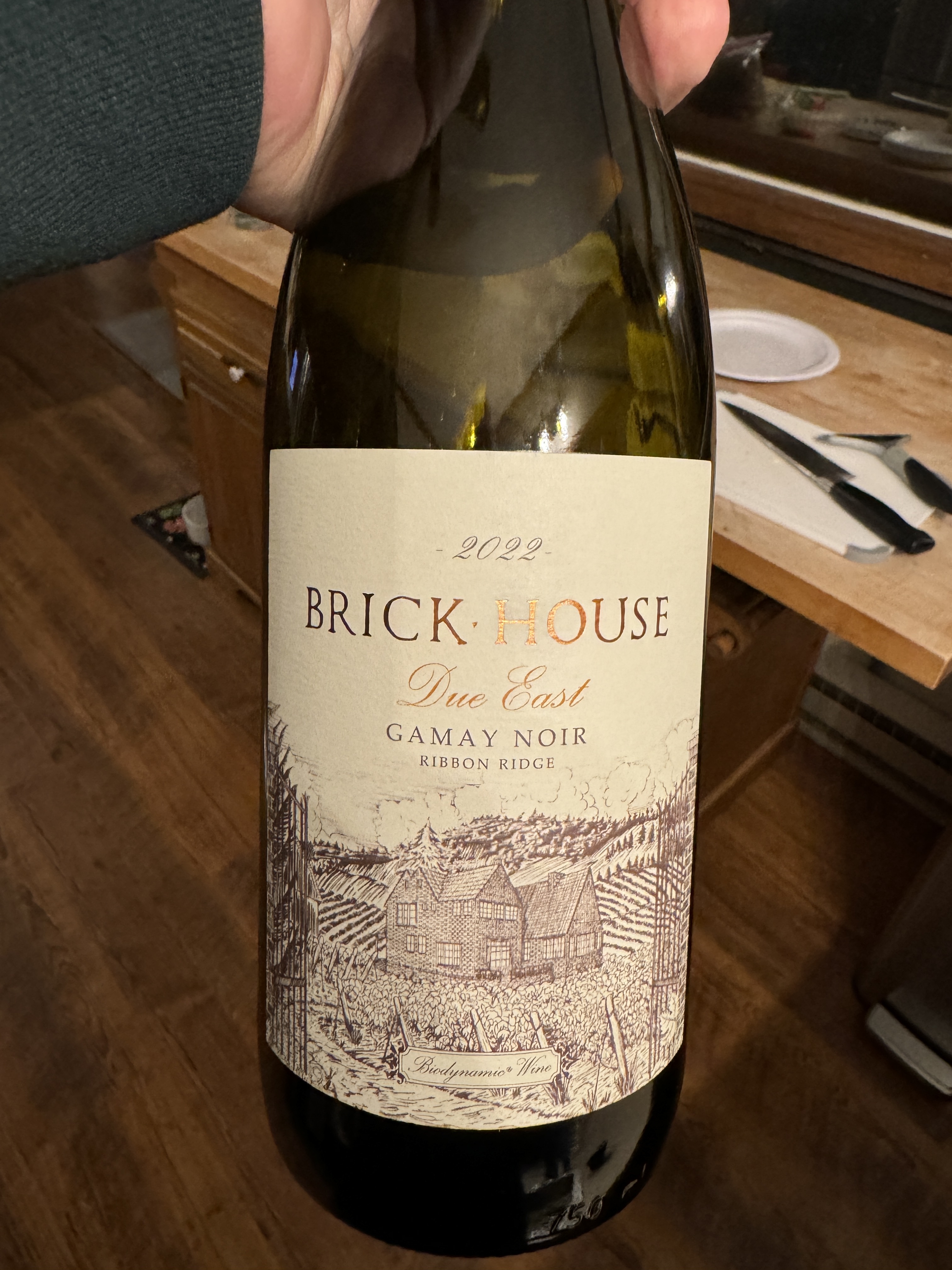 Gamay with metallic taste - WINE TALK - WineBerserkers